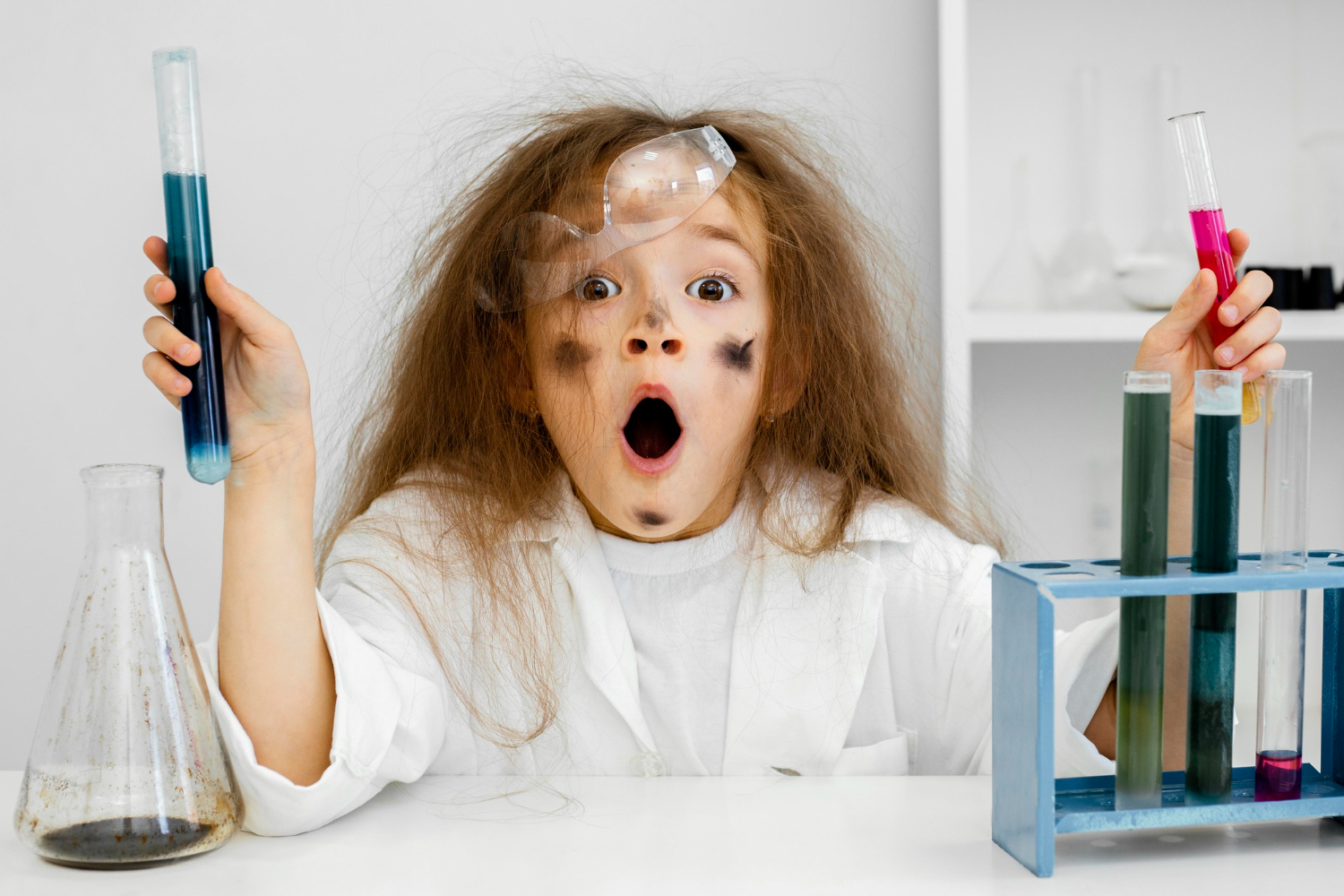 Science Experiments at Home: Fun and Easy DIY Projects for YouTube